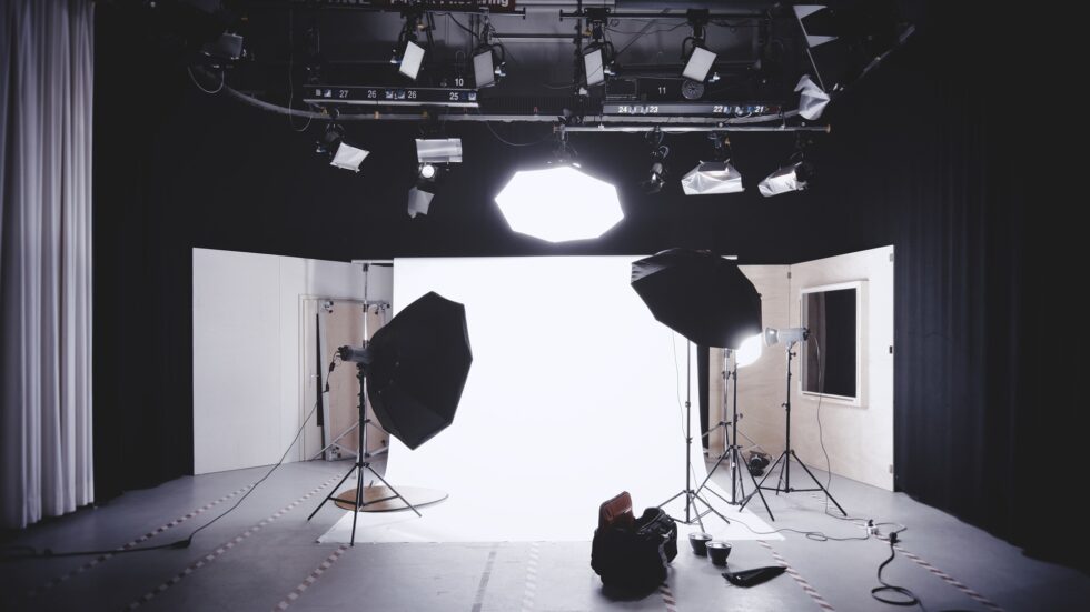 10 Essential Light Modifiers For Product Photography | Skyline FBA