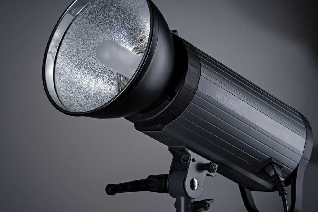 Best Flashes For Beginner Product Photographers Under $500 | Skyline FBA