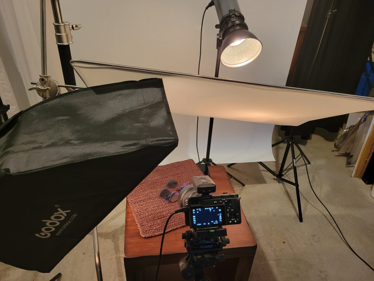 7 Sunglasses Product Photography Tips For Stunning Photos | Skyline FBA
